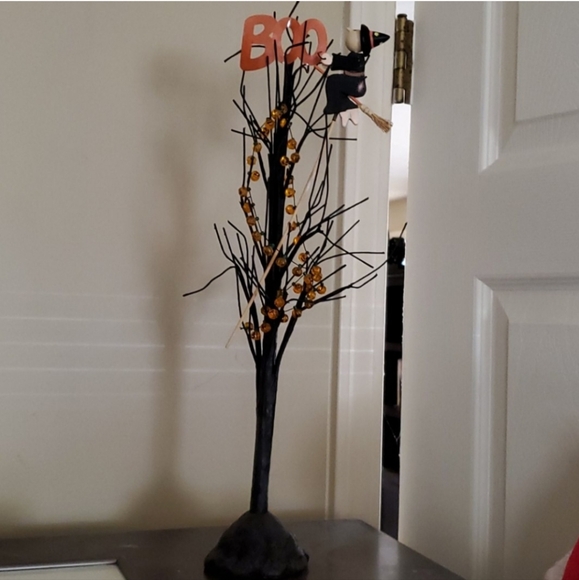 Hallmark | Accents | Vintage Hallmark Halloween Black Tree With Orange ...
